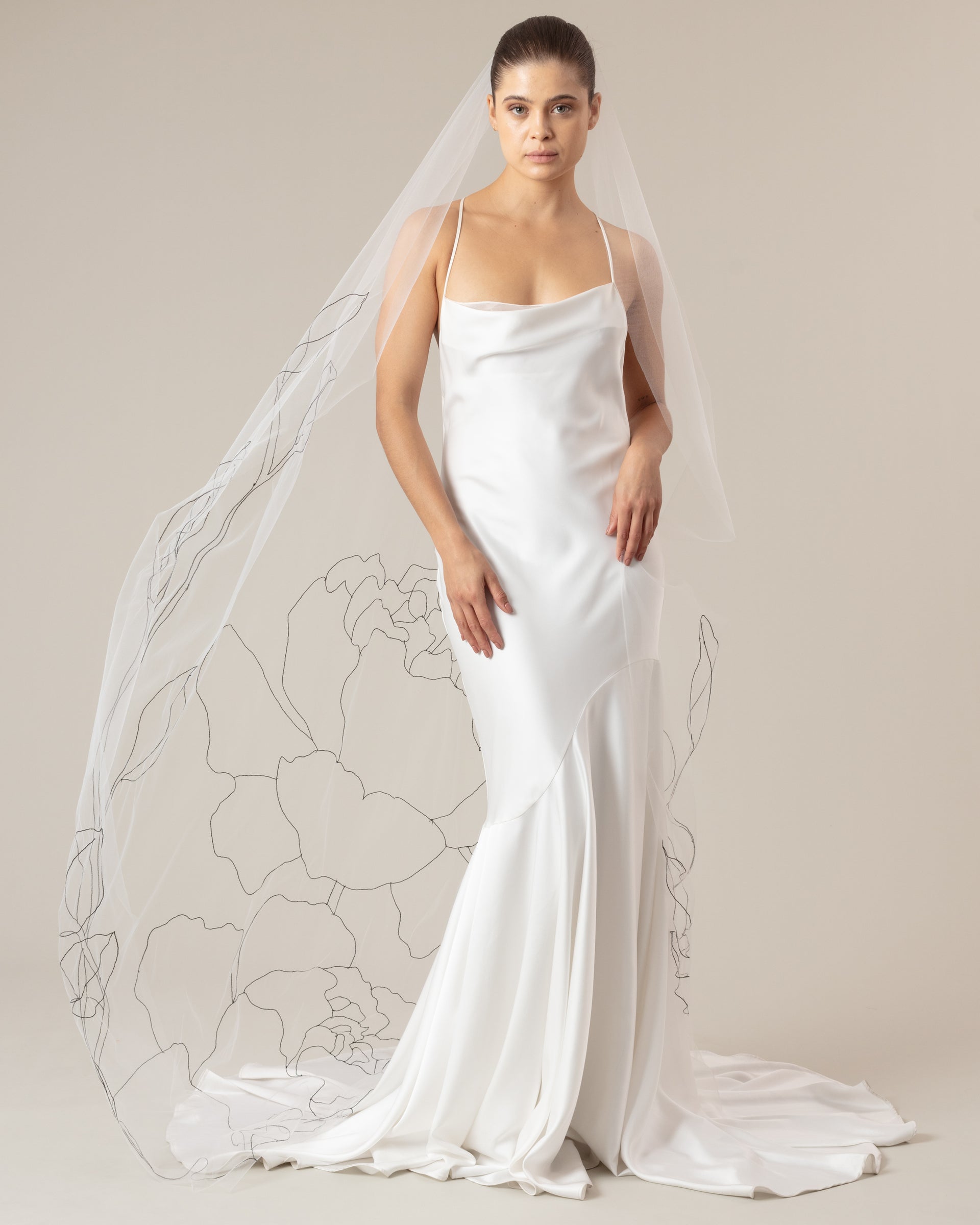 EDEN LINE DRAWING FLORAL EMBROIDERED VEIL