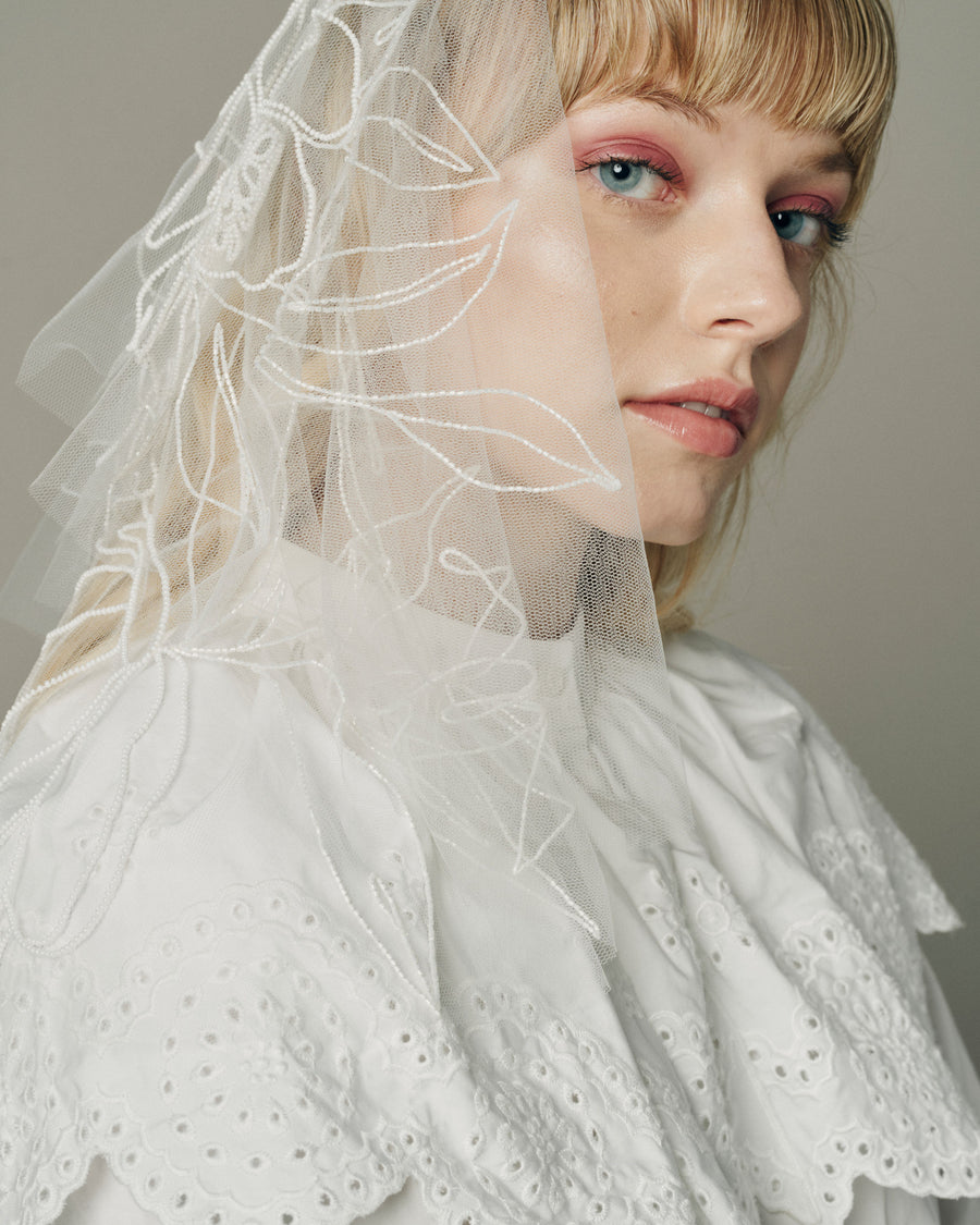 KIA BEADED FLOWERS WEDDING VEIL – Ofrenda Studio