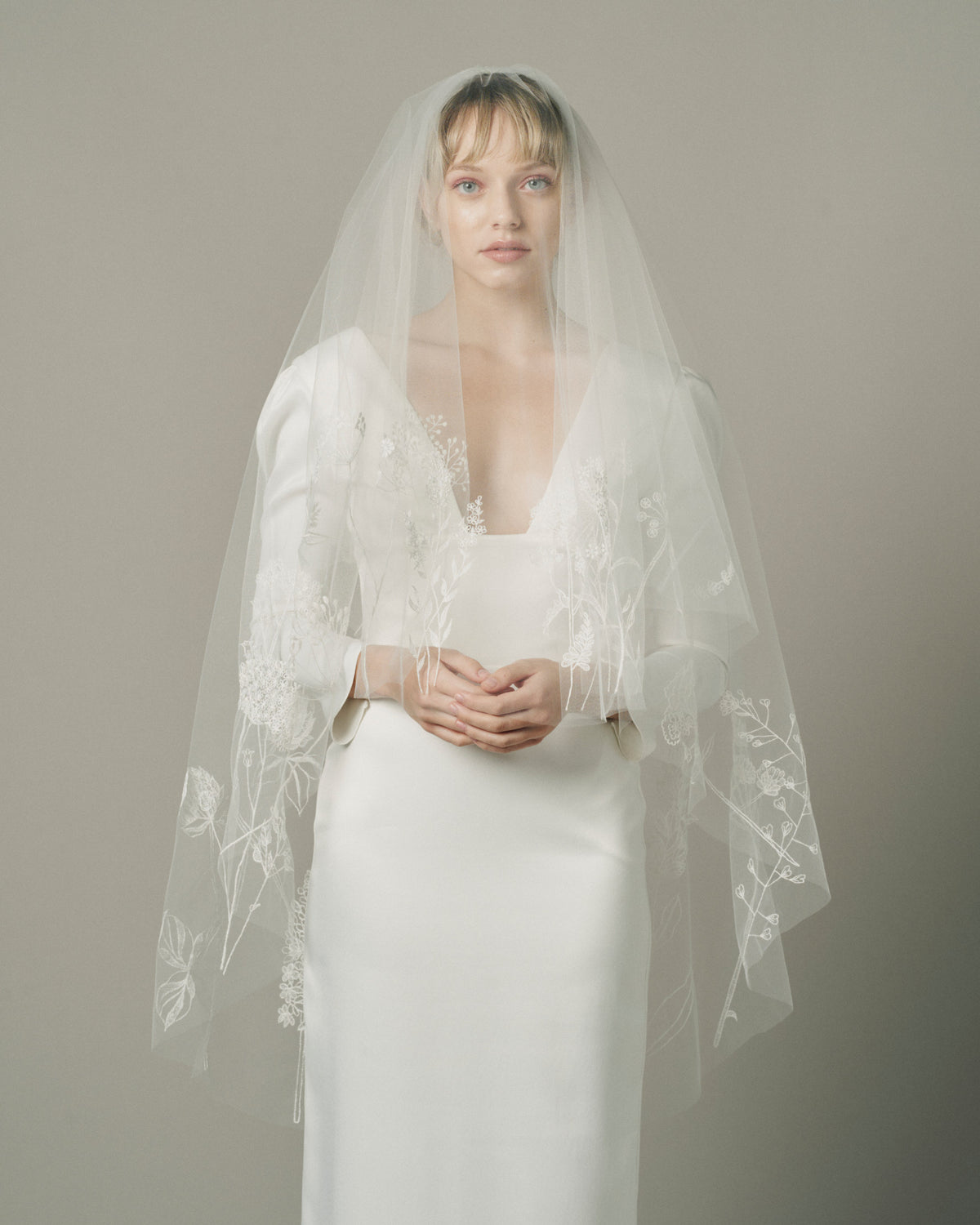 MEADOW WILDFLOWERS EMBROIDERY WEDDING VEIL WITH BLUSHER